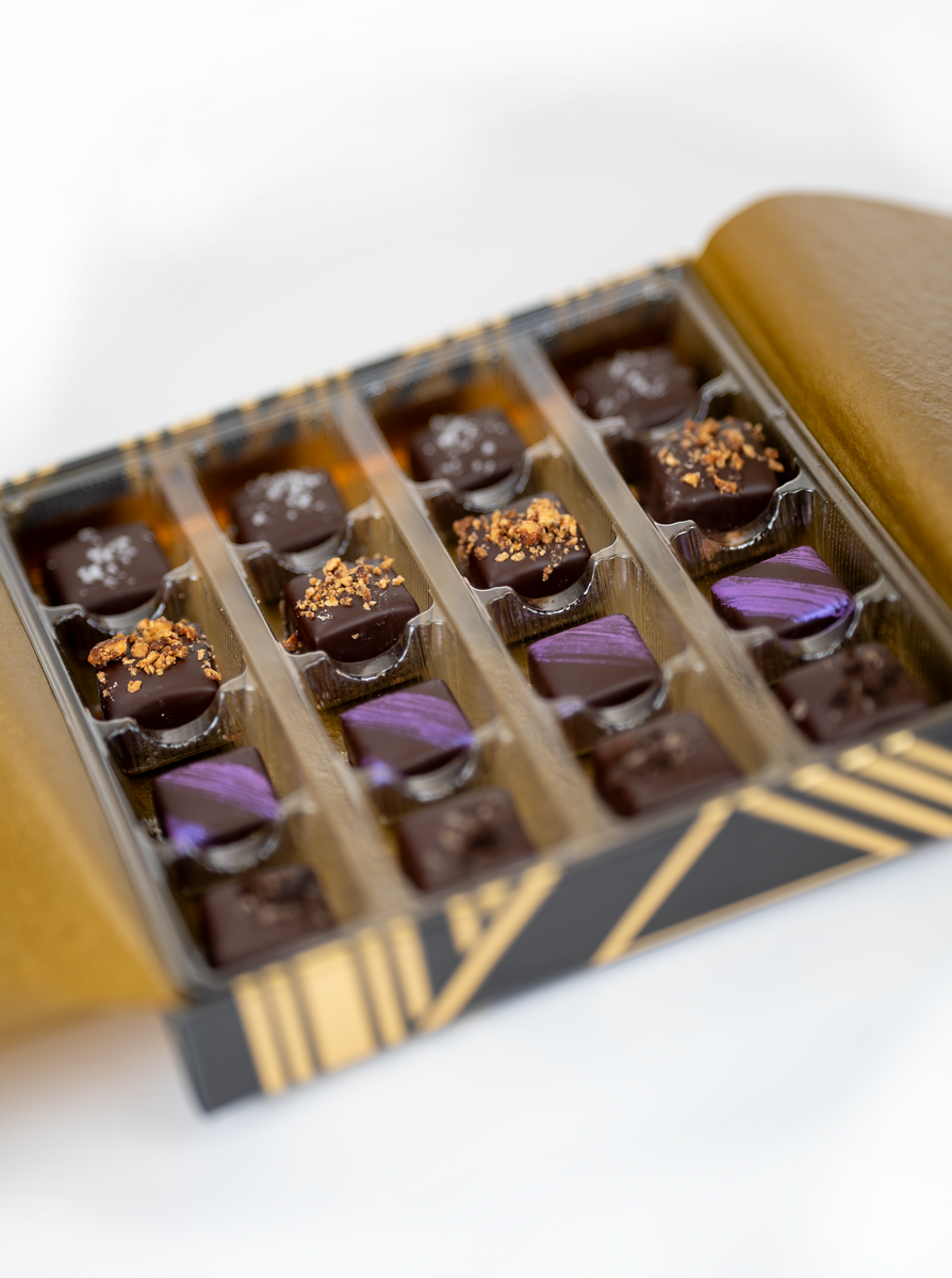 16 Piece Luxury Caramel Collection – Mayana Chocolate